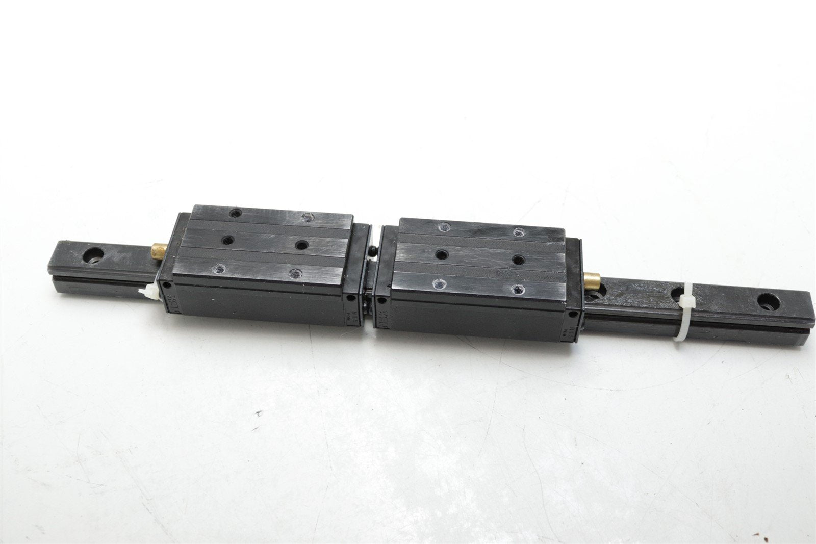 NSK 2xBearing H15 POM + 271mm Rail 151000BND2F01P51 – part2Go